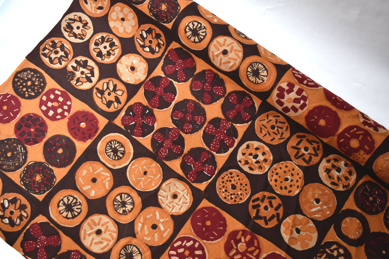 Hugsy Doughnut Brown - INDY BINDY Fabrics